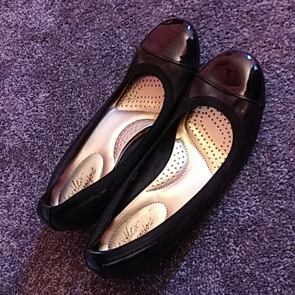 dexflex comfort | Shoes | Heel Shoes | Poshmark